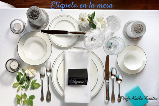 Profe KarlaFCH elementos de una mesa formal