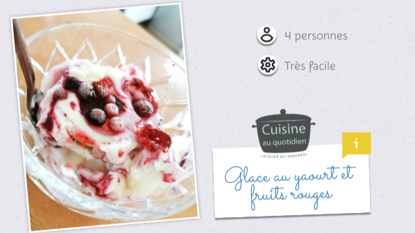 Glace au yaourt et aux fruits rouges
