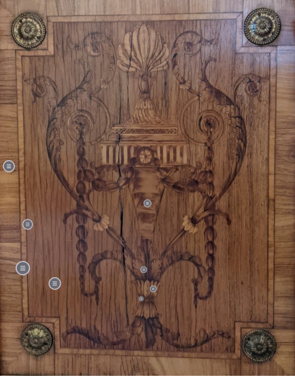 Interactive image chippendale desk | Genially