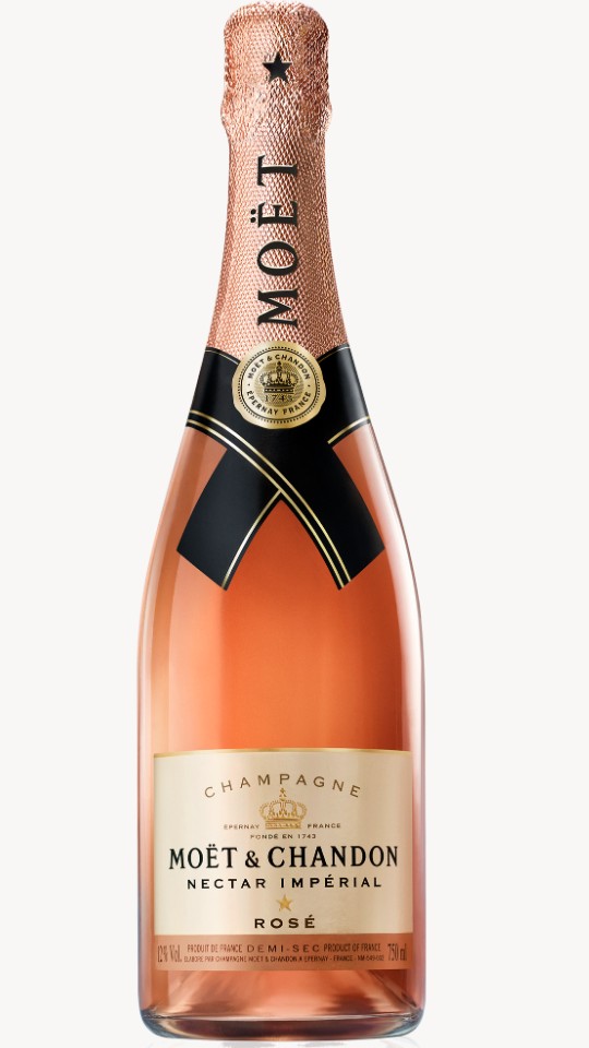 Moët NIRO Bottle Tour