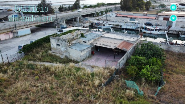 MS 24 - Edificio al porto